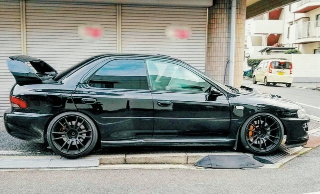SUBARU IMPREZA B22 WIDE BODY 4D :: TUNINGHAUS